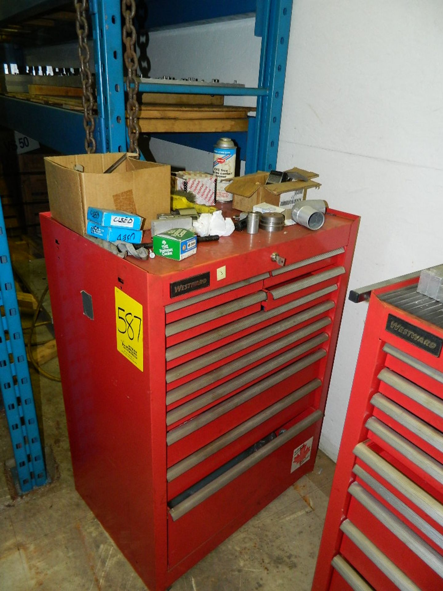WESTWARD TOOL BOX