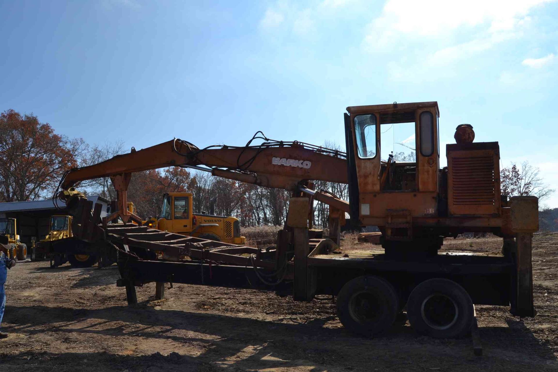 BARKO 275 KNUCKLEBOOM LOADER; W/SAW PACKAGE HOOKUP; W/CONTINUOUS ...