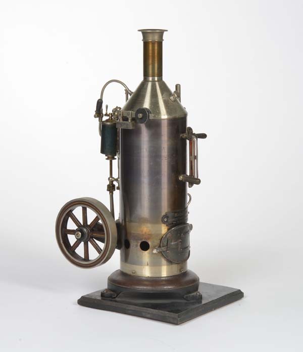 Reserve: 1950 EUR Schoenner, Standing Steam Engine with big Flywheel ...