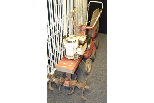Garden Equipment - a mountfield lawn mower, M4 major, 3.5 hp Briggs and ...