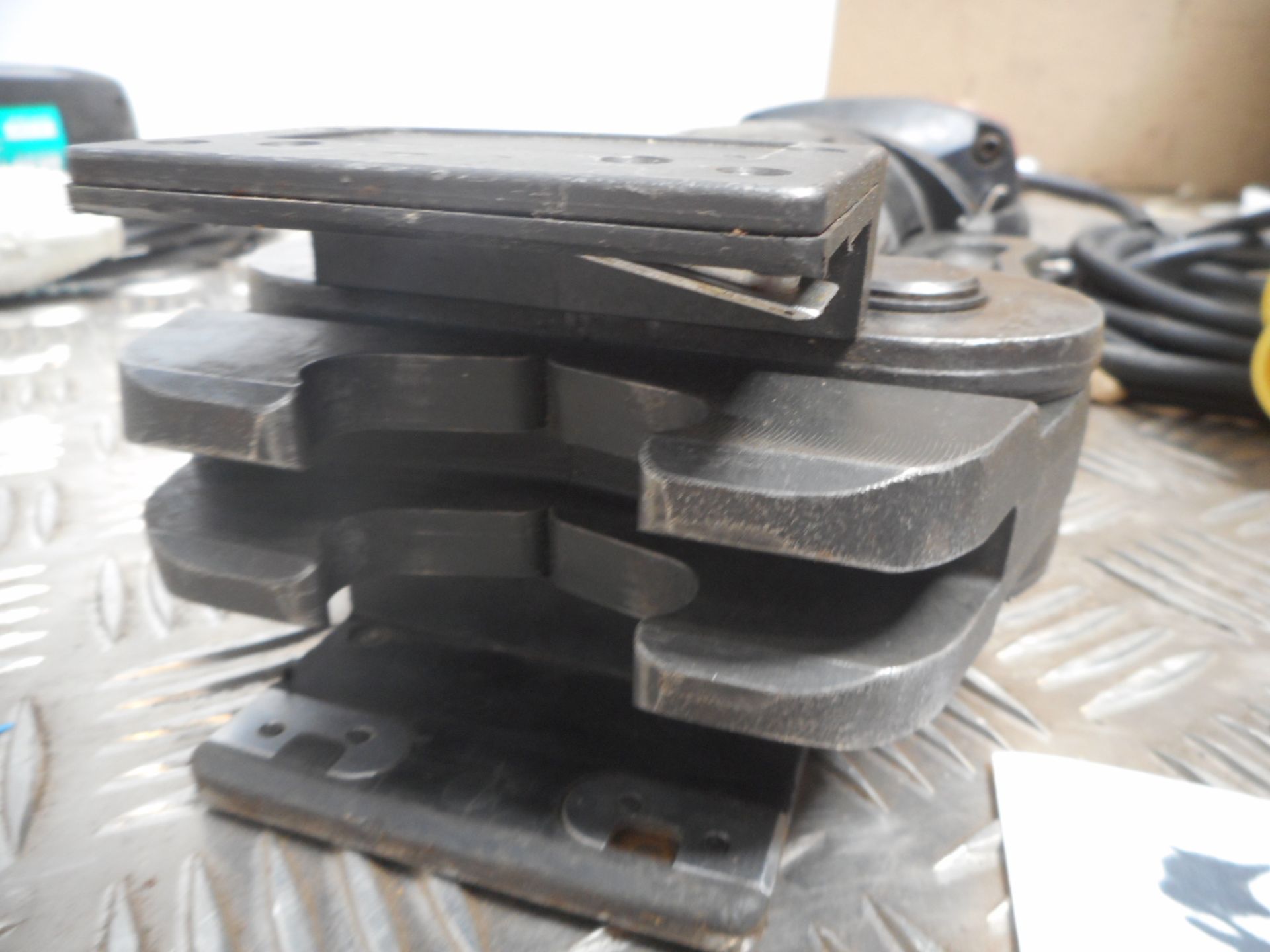 GEBERIT MAPRESS ECO 301 {032814} PRESS TOOL - 110V Powered by a 500watt ...