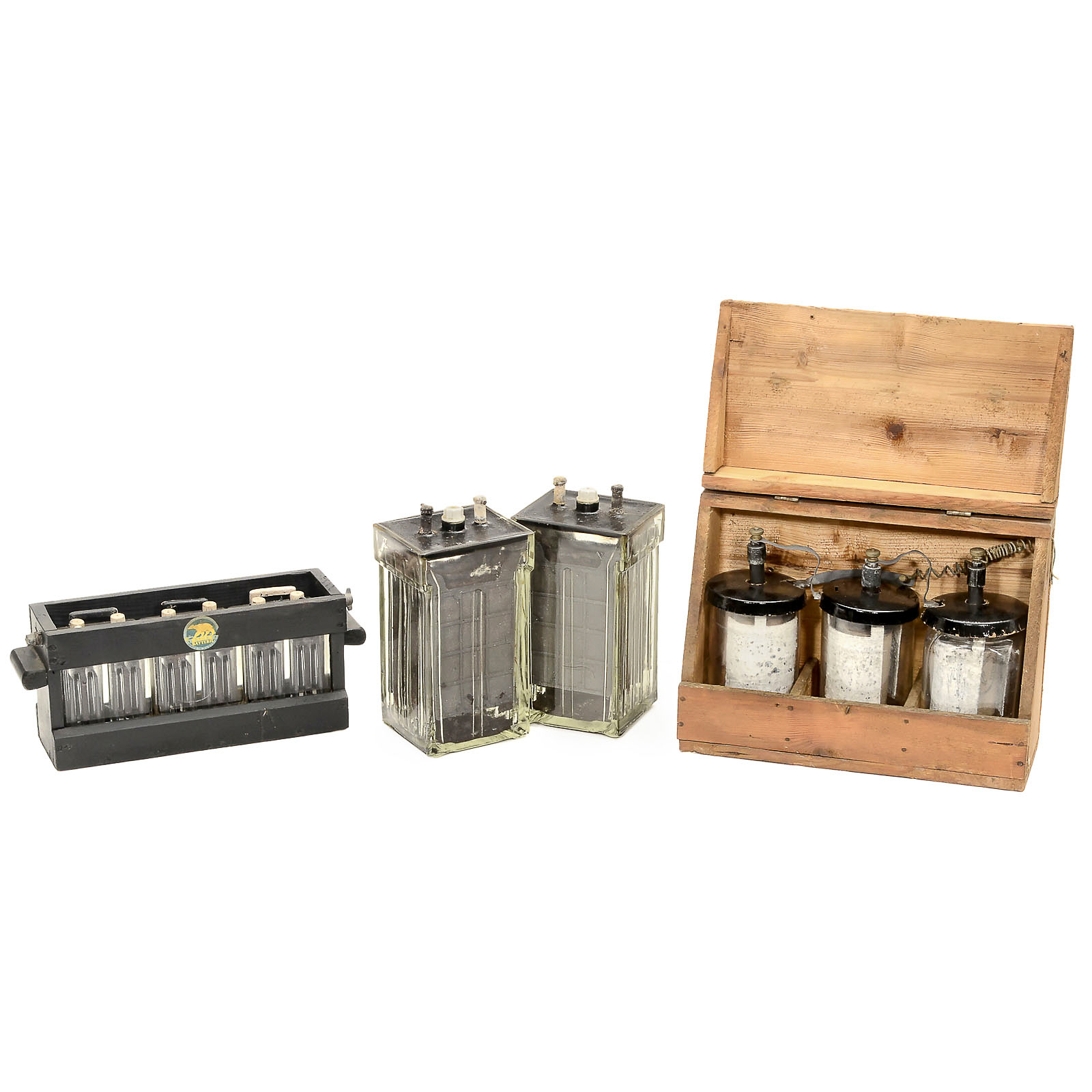 Lot of Radio Batteries, from 1900 1) 4 glass batteries by Plus Oerlikon ...
