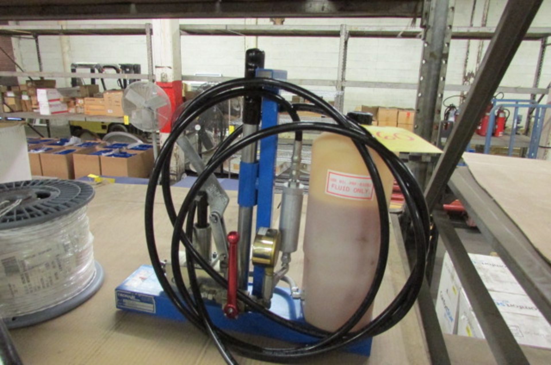 Tronair Hydraulic System Feeder/Bleeder, m/n 06-4005-0511, s/n 9490090702