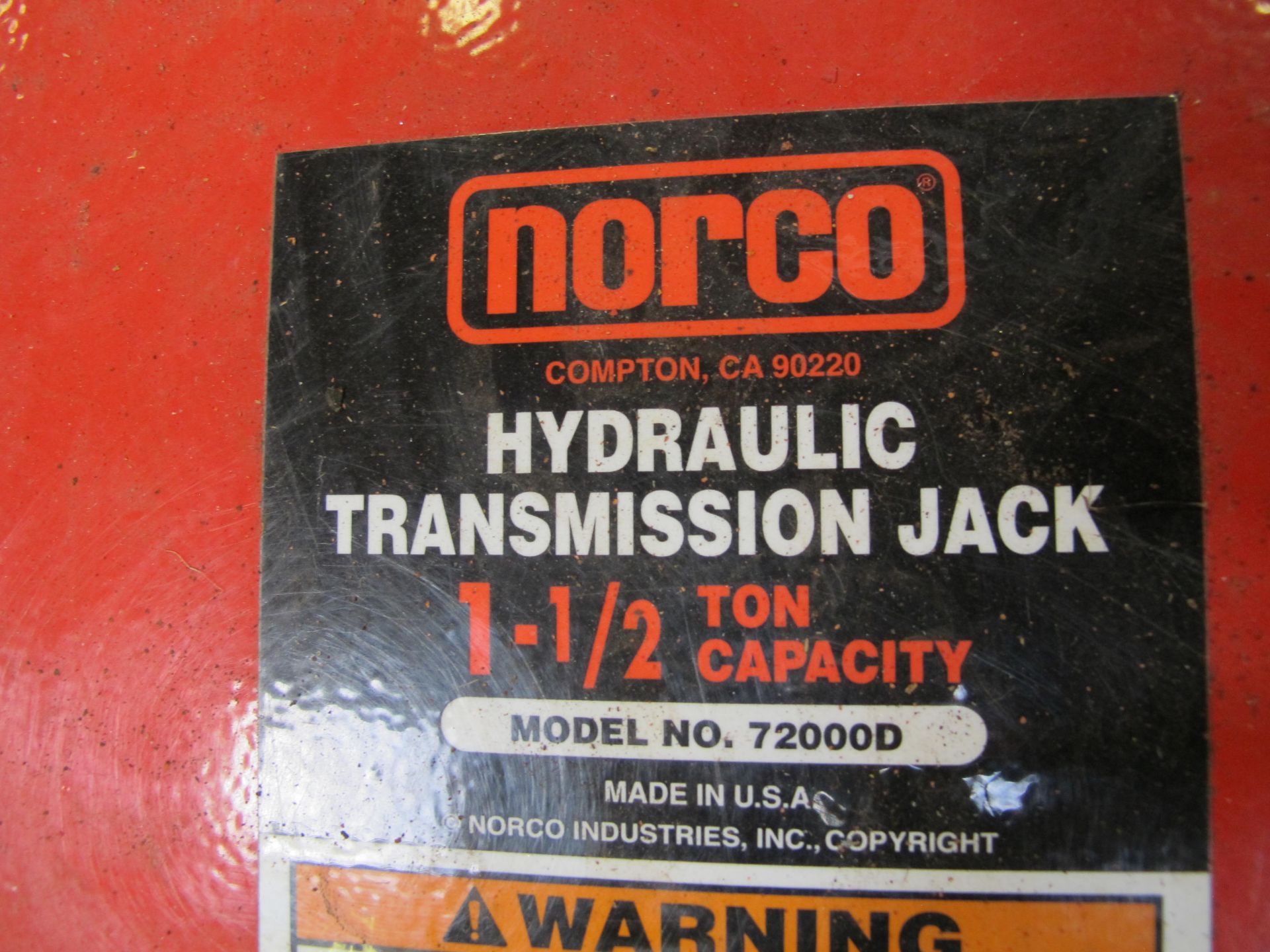 NORCO HYDRAULIC TRANSMISSION JACK, 1 1/2 TON. LOADING & HANDLING $15