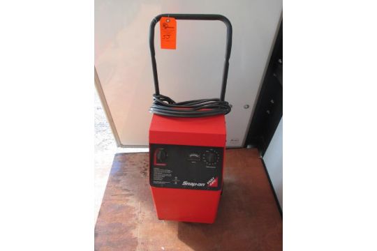 Snap-On Fast 420 Battery Charger on Wheels, Model: BC4200, SN ...