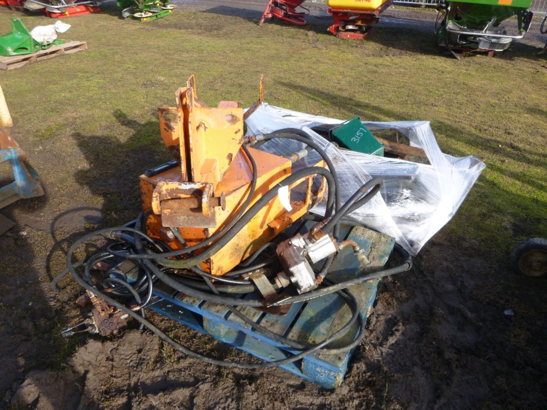 Stoll/Quickie Front Loader, Brackets Hydraulic Kit & Joystick to fit ...