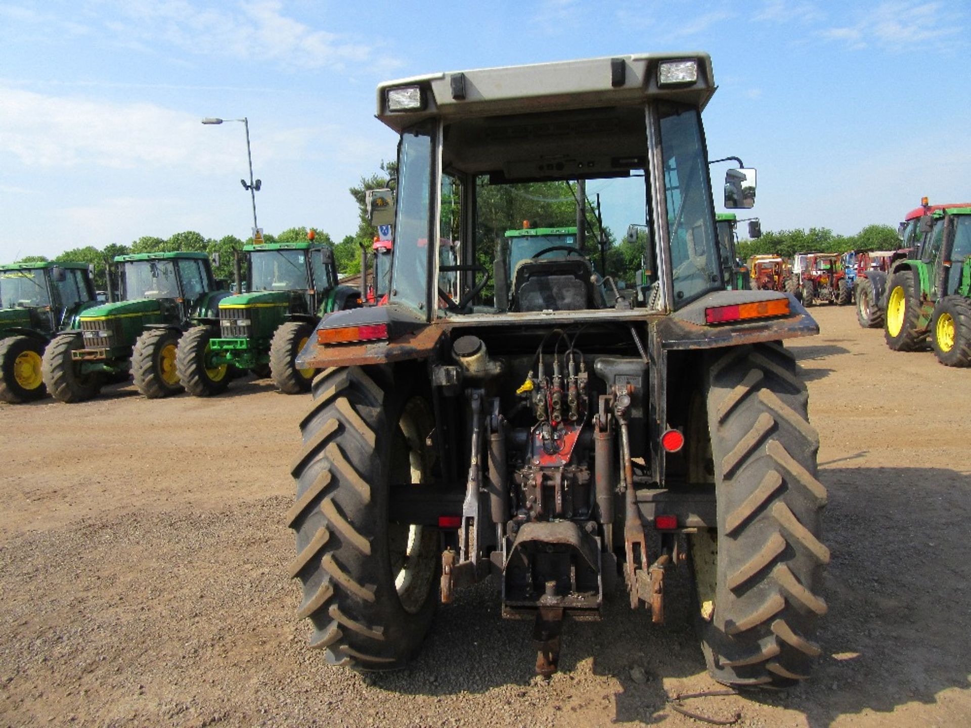 Massey Ferguson 3060 2wd Tractor