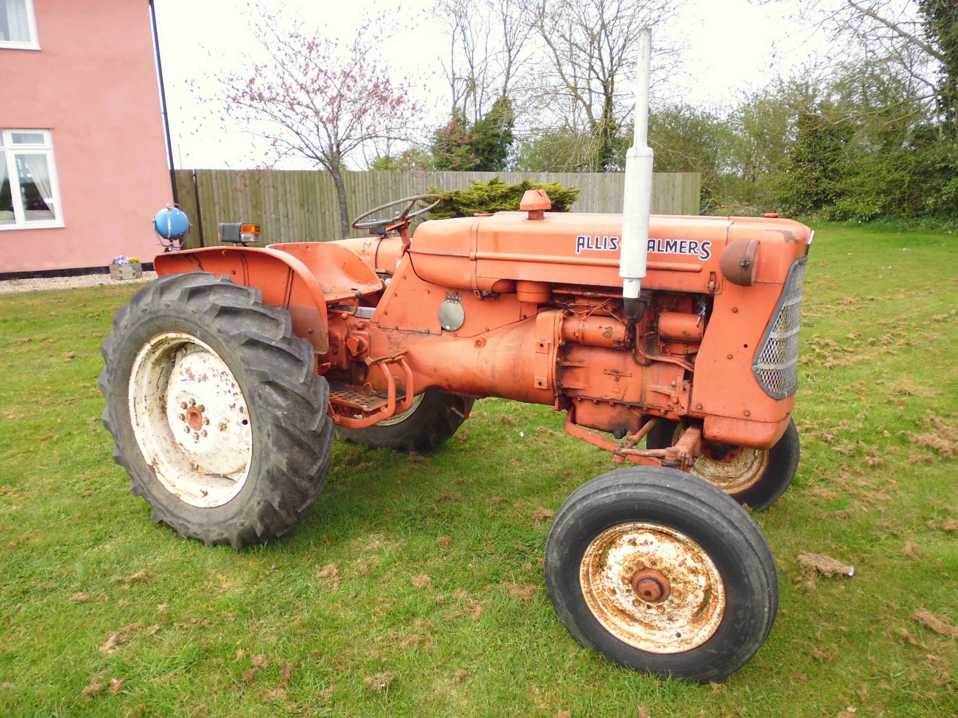 Allis Chalmers ED40 2WD tractor. 1959. Serial number ED4087. 12.4/11-28 ...