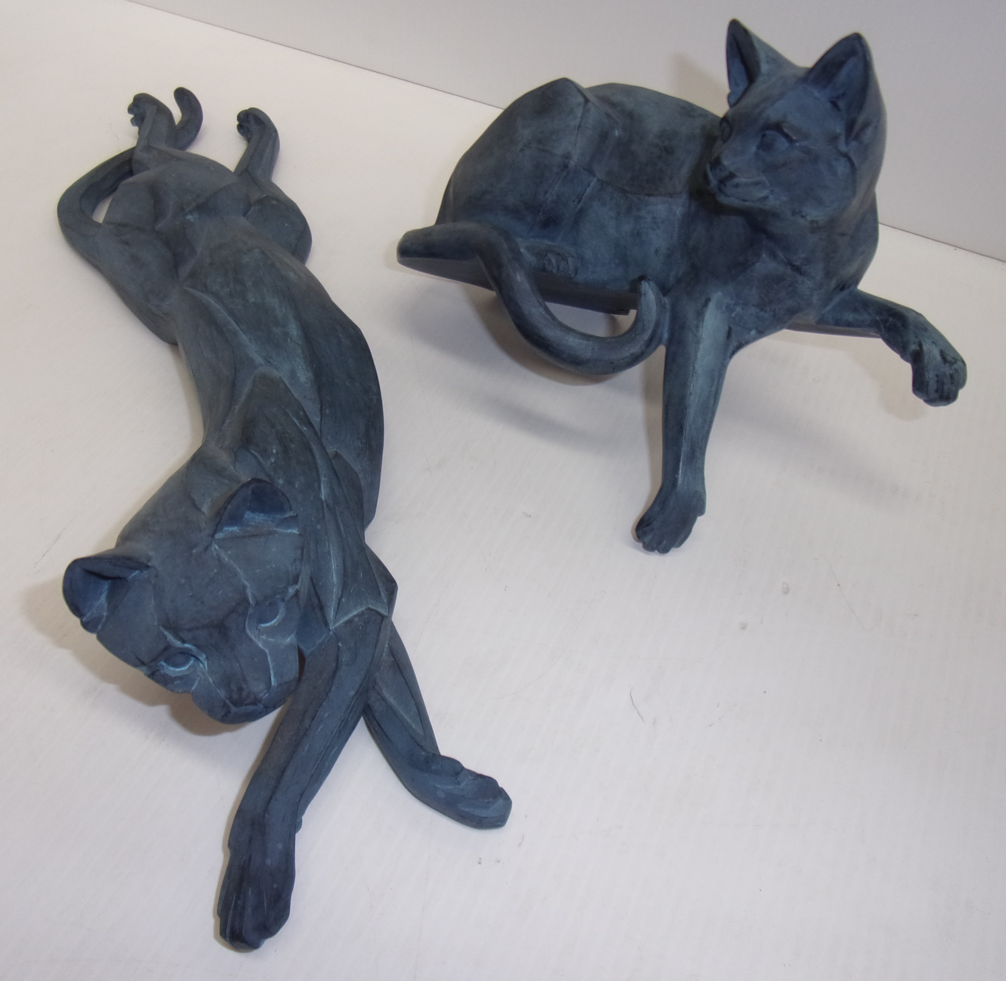 2 x Border Fine Arts Cubist Collection blue cat laying and 1 other ...