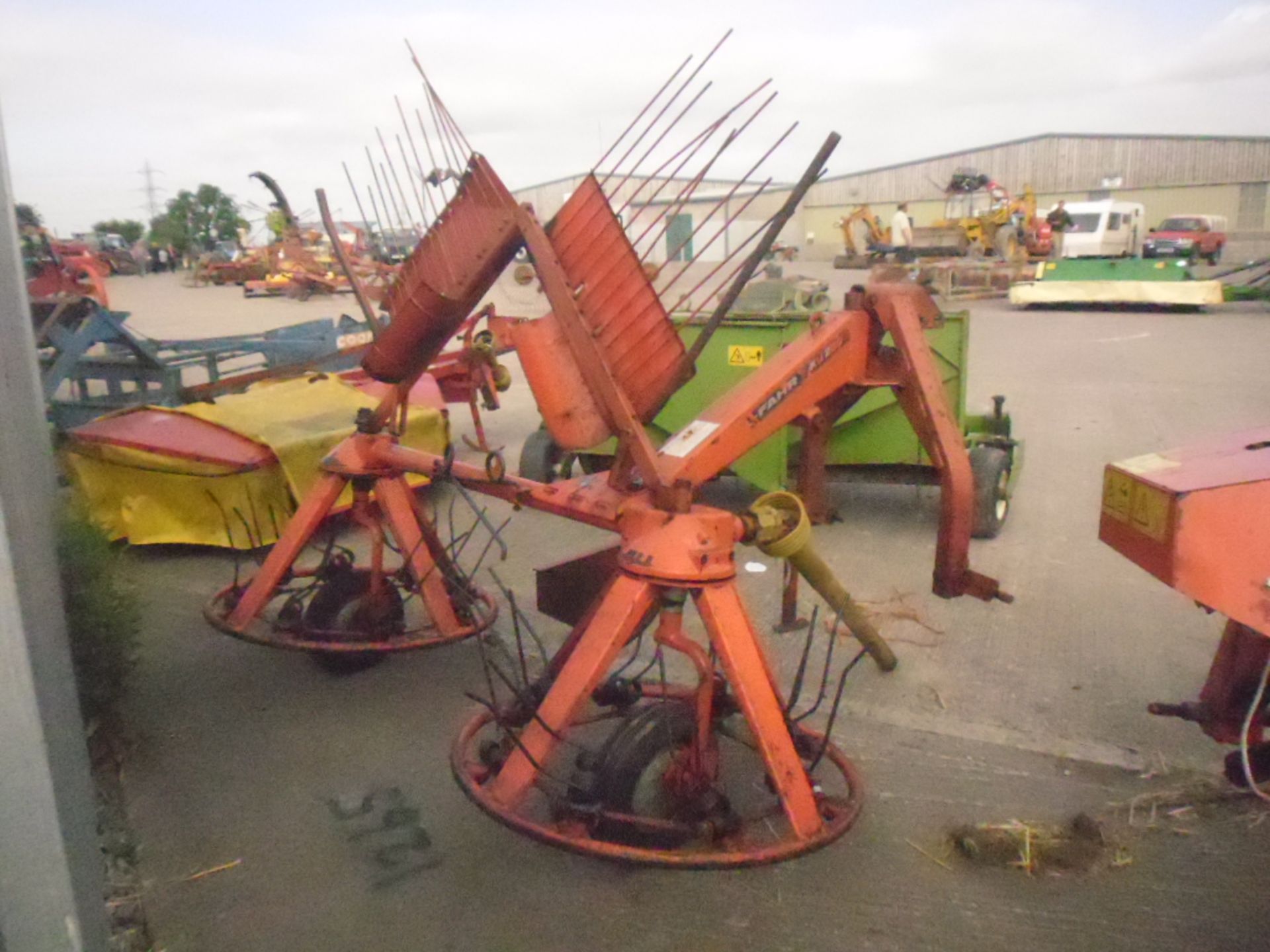 DEUTZ FAHR KU 250 TEDDER