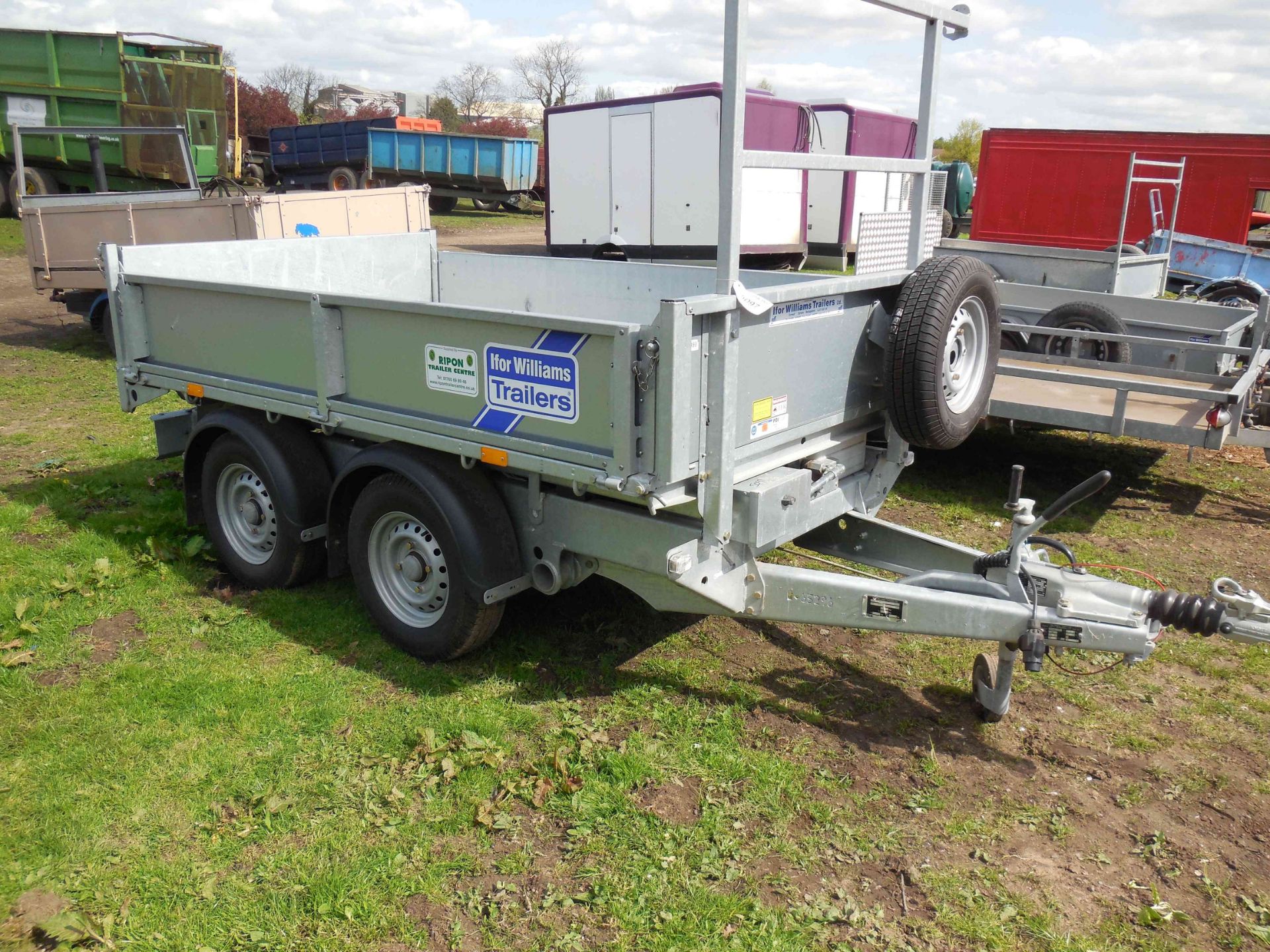 5097 Ifor Williams TT2515-272 twin axle tipping trailer, as new
