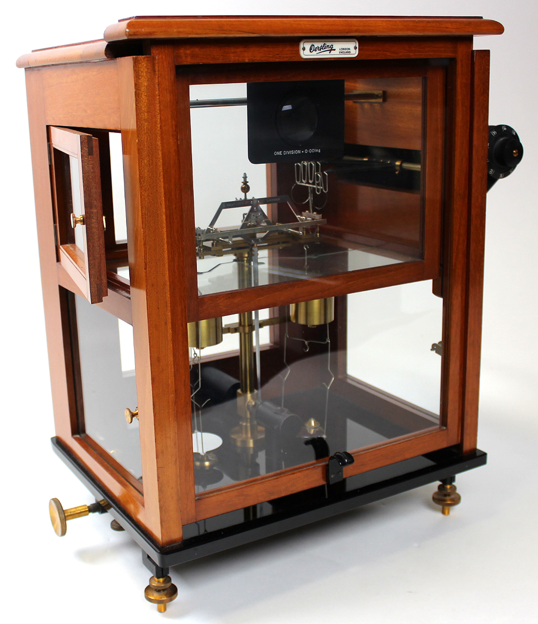 Wooden cased vintage twin panned Analytical Micro Balance by Oertling ...