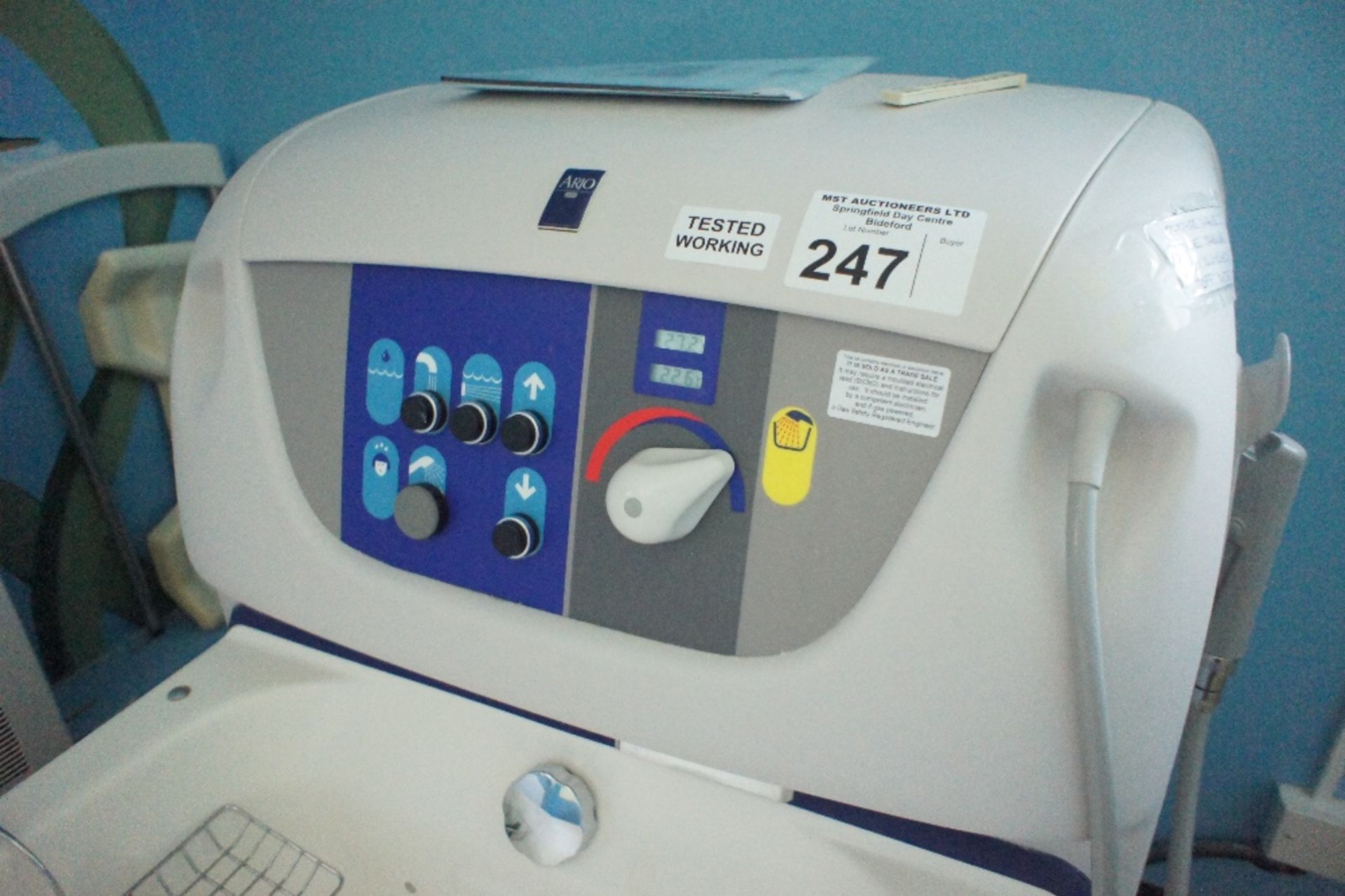 1 Arjo Rhapsody/Primo P200 electrically powered rise and fall patient ...