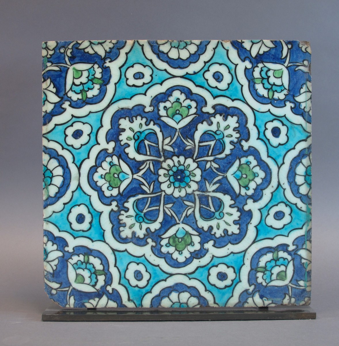 A DAMASCUS TILE Ottoman Syria, circa 1570-80 glazed fritware ...