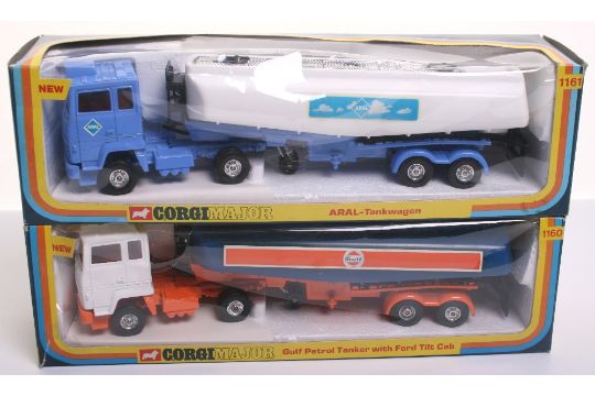 Two Corgi Toys Petrol Tankers, 1160 Ford Tanker 'Gulf' orange/white ...
