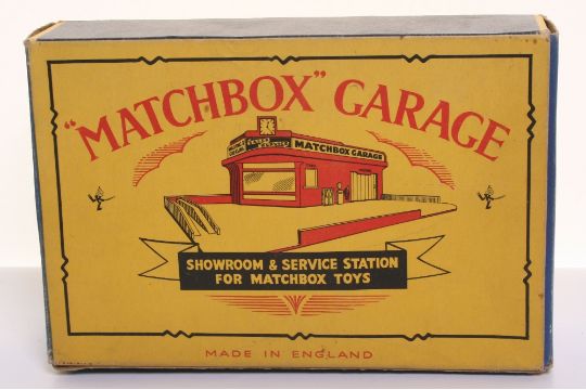 Matchbox Garage Showroom & Service Station for “Matchbox Toys” red base ...