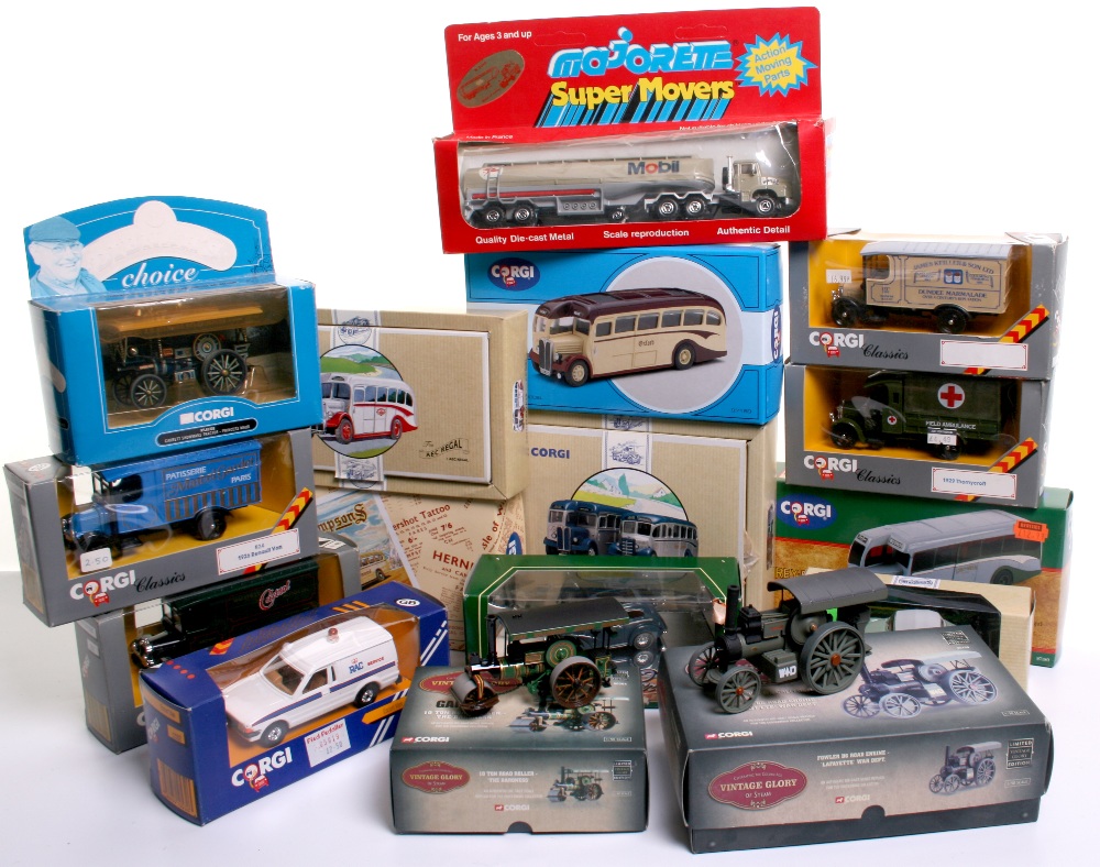 Corgi Buses/Coaches/Steam Engines,97180 Grey Green AEC Regal, 97184 AEC ...