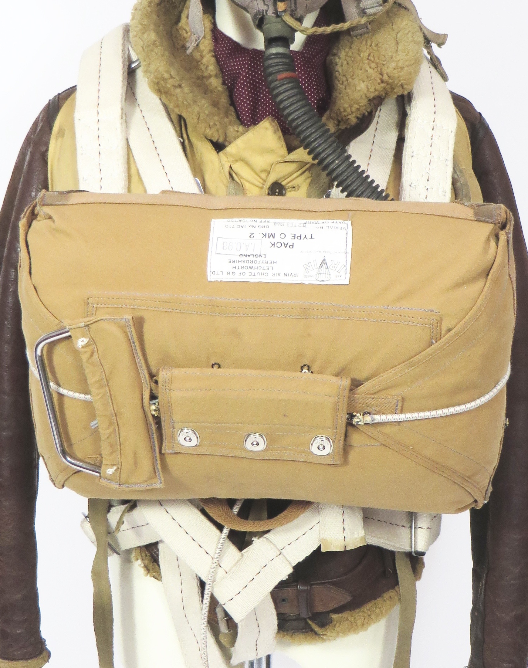 WW2 Pattern RAF Observer’s Parachute Chest Harness and Pack white ...