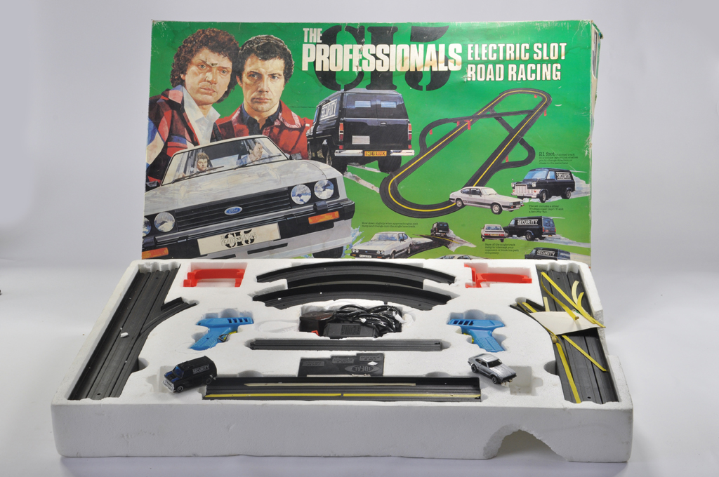 Scarce The Professionals Electric Slot Road Racing Set. Comprising Cars ...