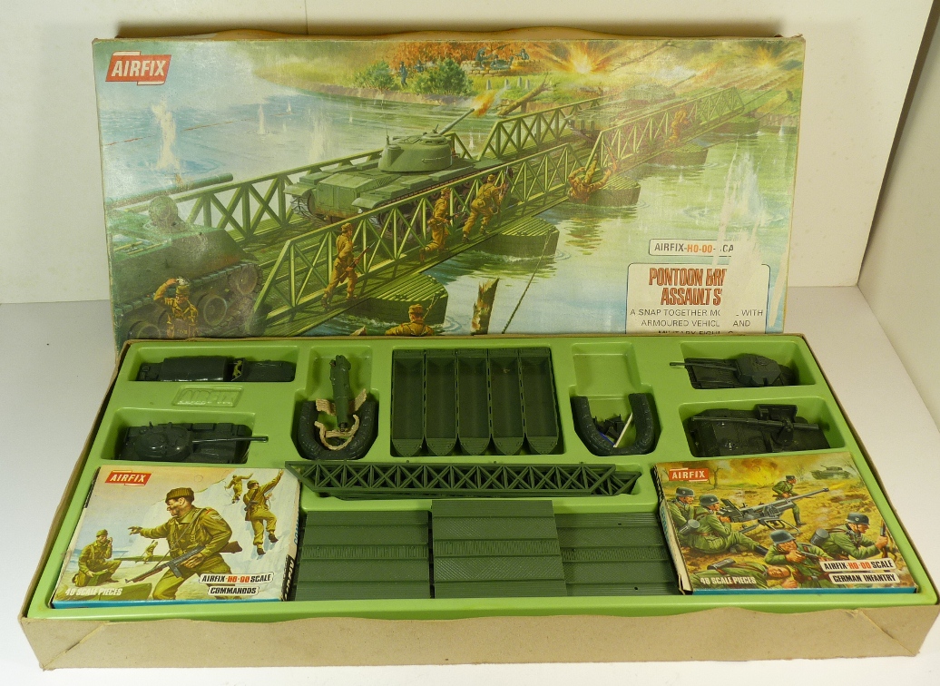 An Airfix Pontoon Bridge Assault Set in original box; a Philmar boxed ...