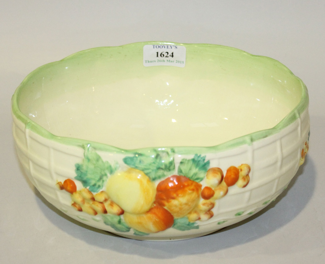 A Royal Staffordshire pottery A.J. Wilkinson Ltd. circular fruit bowl ...