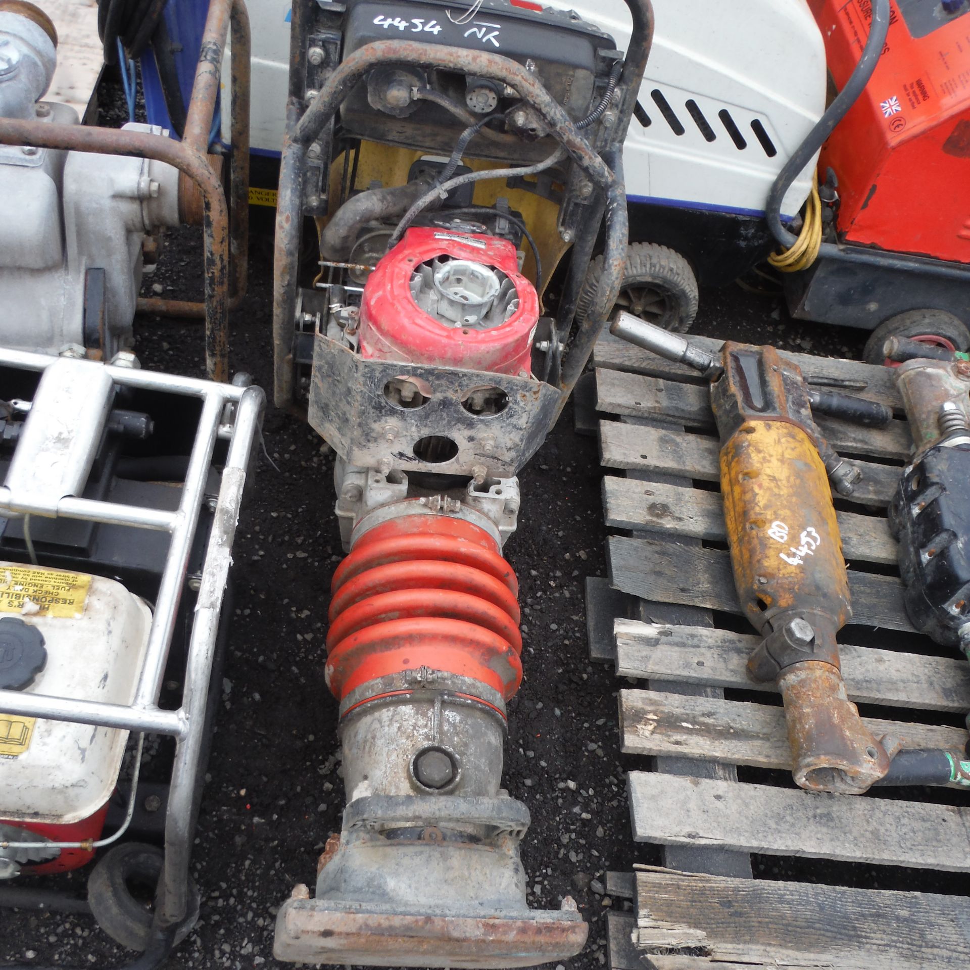 DYNAPAC trench rammer