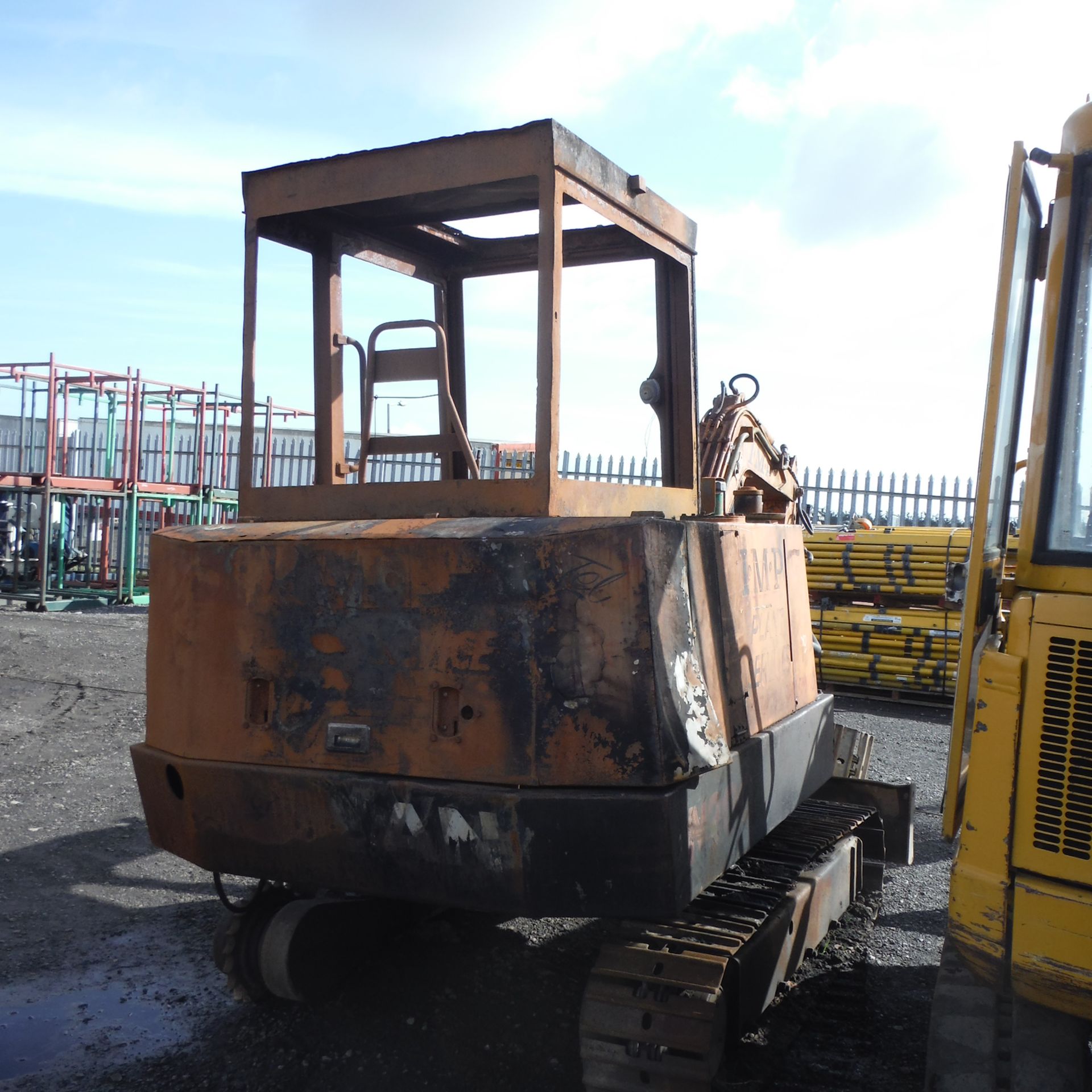 KUBOTA 3t mini excavator (burnt out, fire damage)