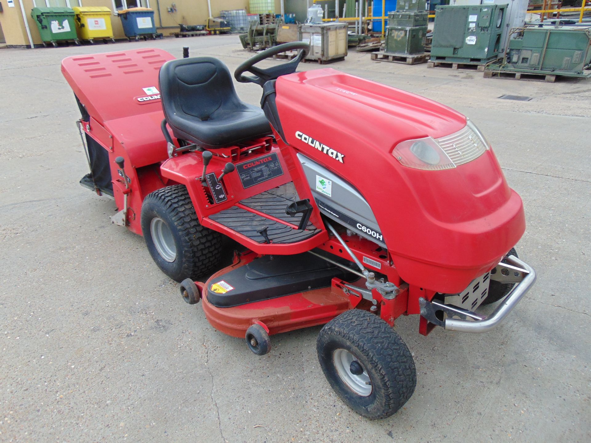 You are bidding on a Countax C600H Ride On Mower with Rear Brush and ...