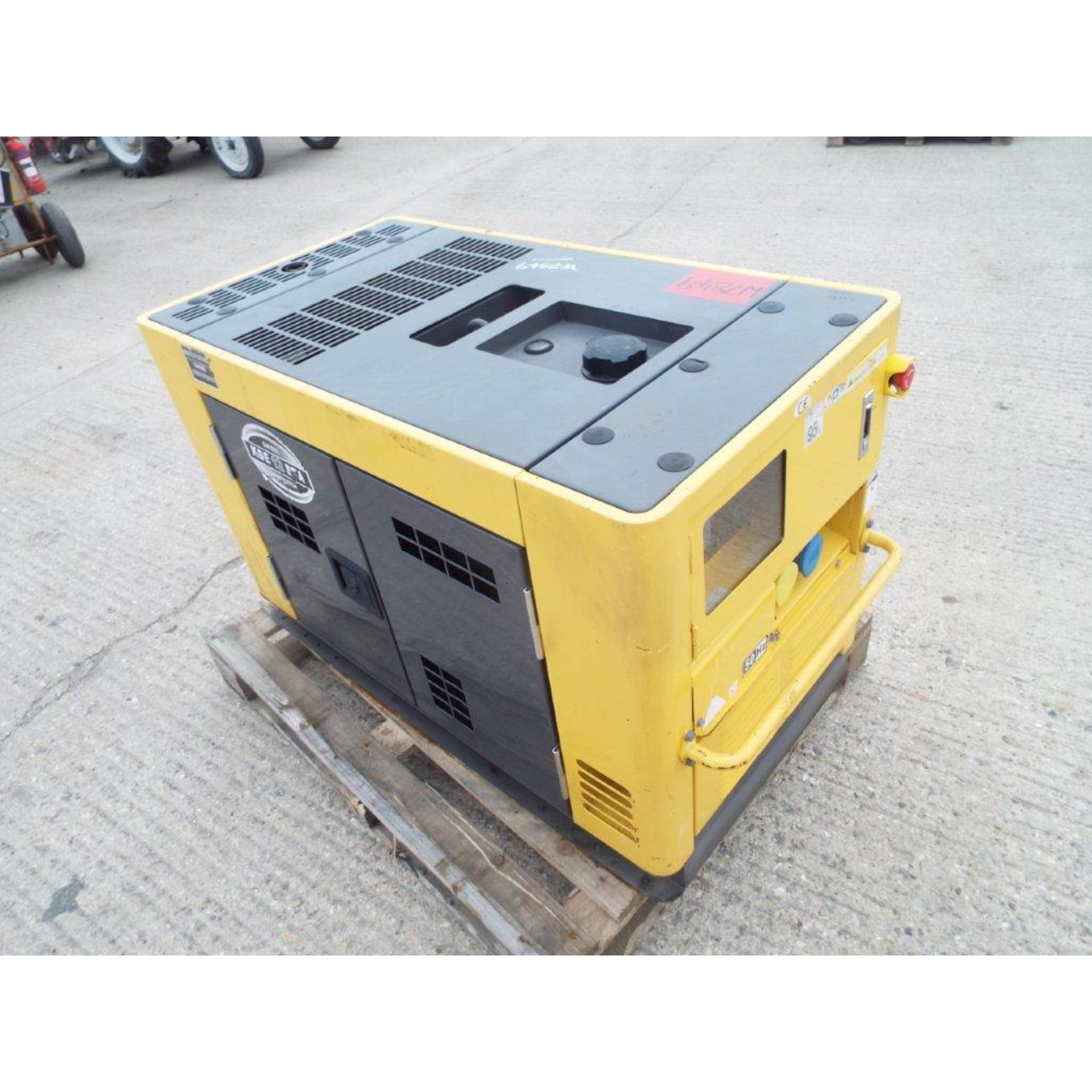 You Are Bidding On A 9KVA Single Phase Diesel Generator Set This You Are Bidding On A 9KVA Single Phase Diesel Generator Set This