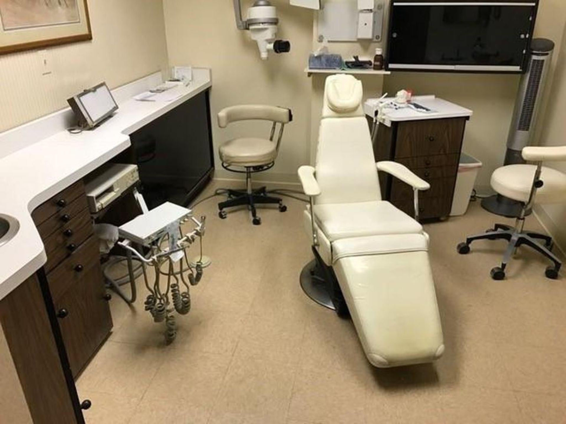 Dental office. Room 1. Dental EZ chair mod. PL-200. A Dec hygienist ...
