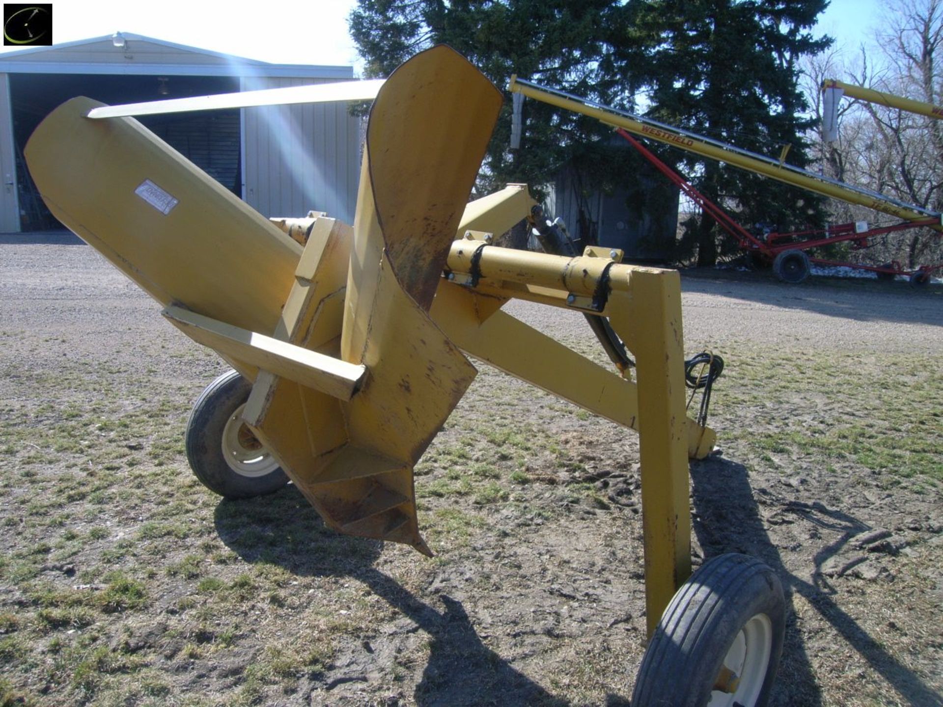 Dynafab V-ditcher, hyd depth, single carrier wheels SN 05930988