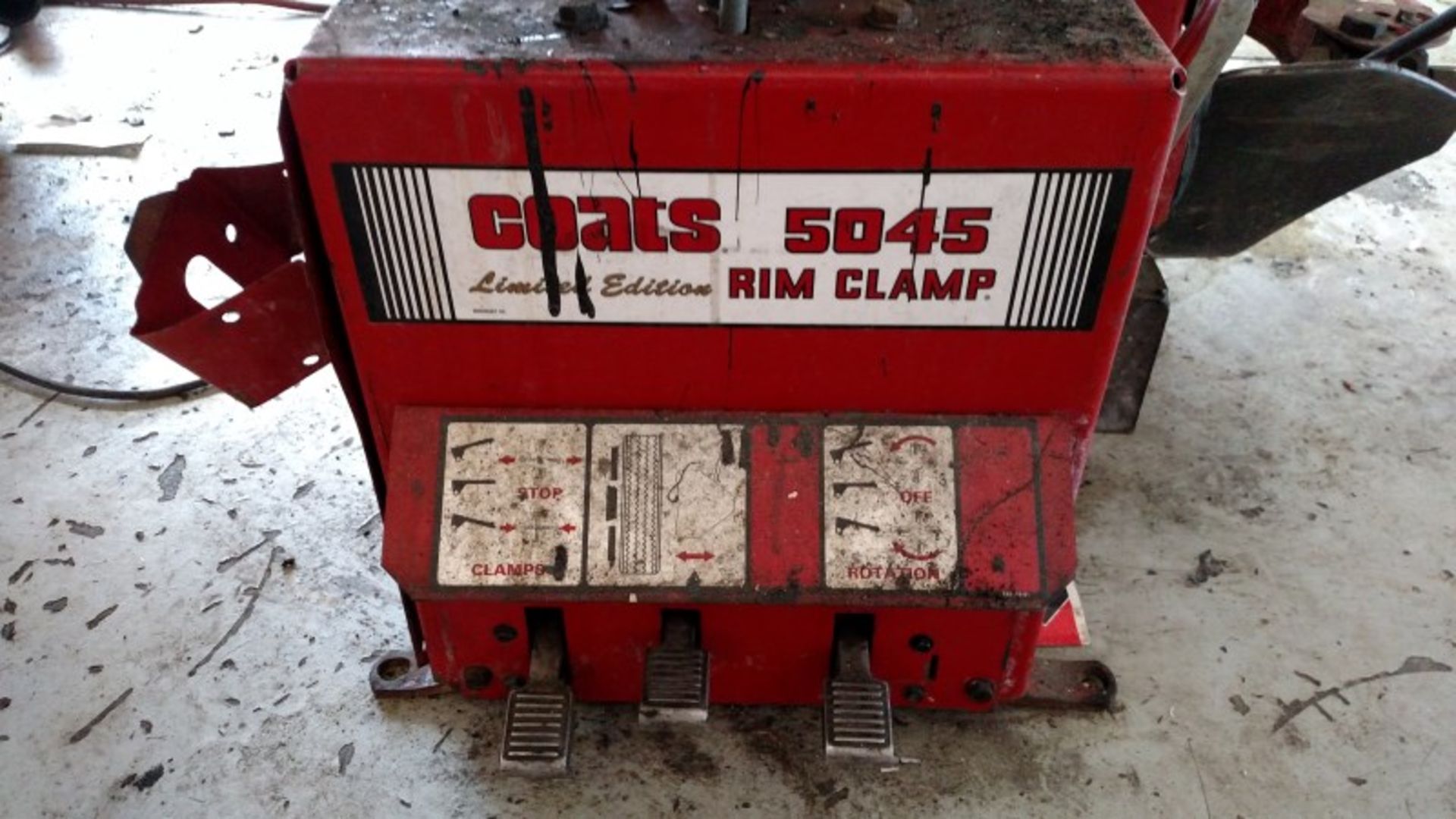 Coats 5045 Limited Edition Rim Clamp Tire Changer