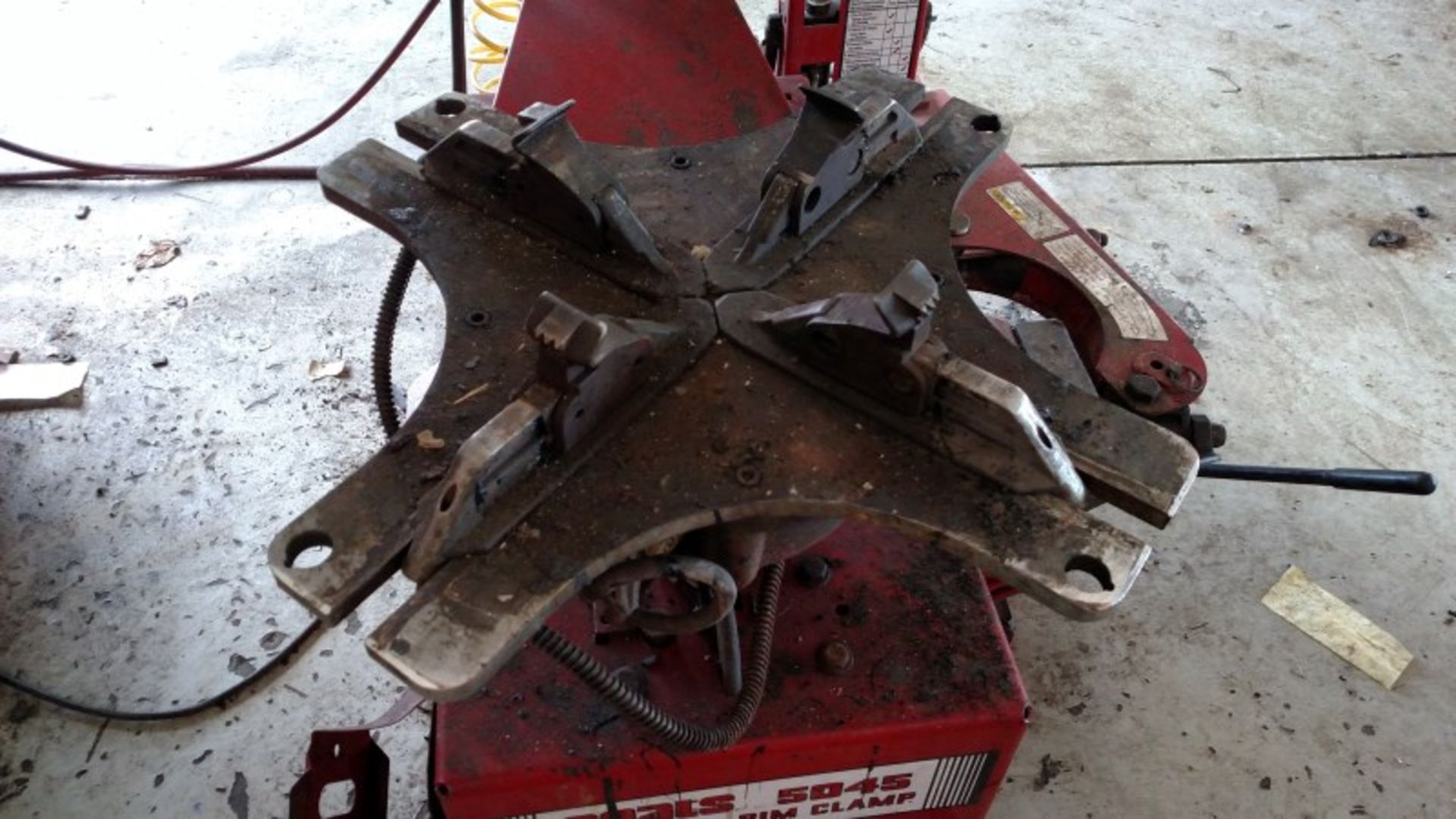 Coats 5045 Limited Edition Rim Clamp Tire Changer
