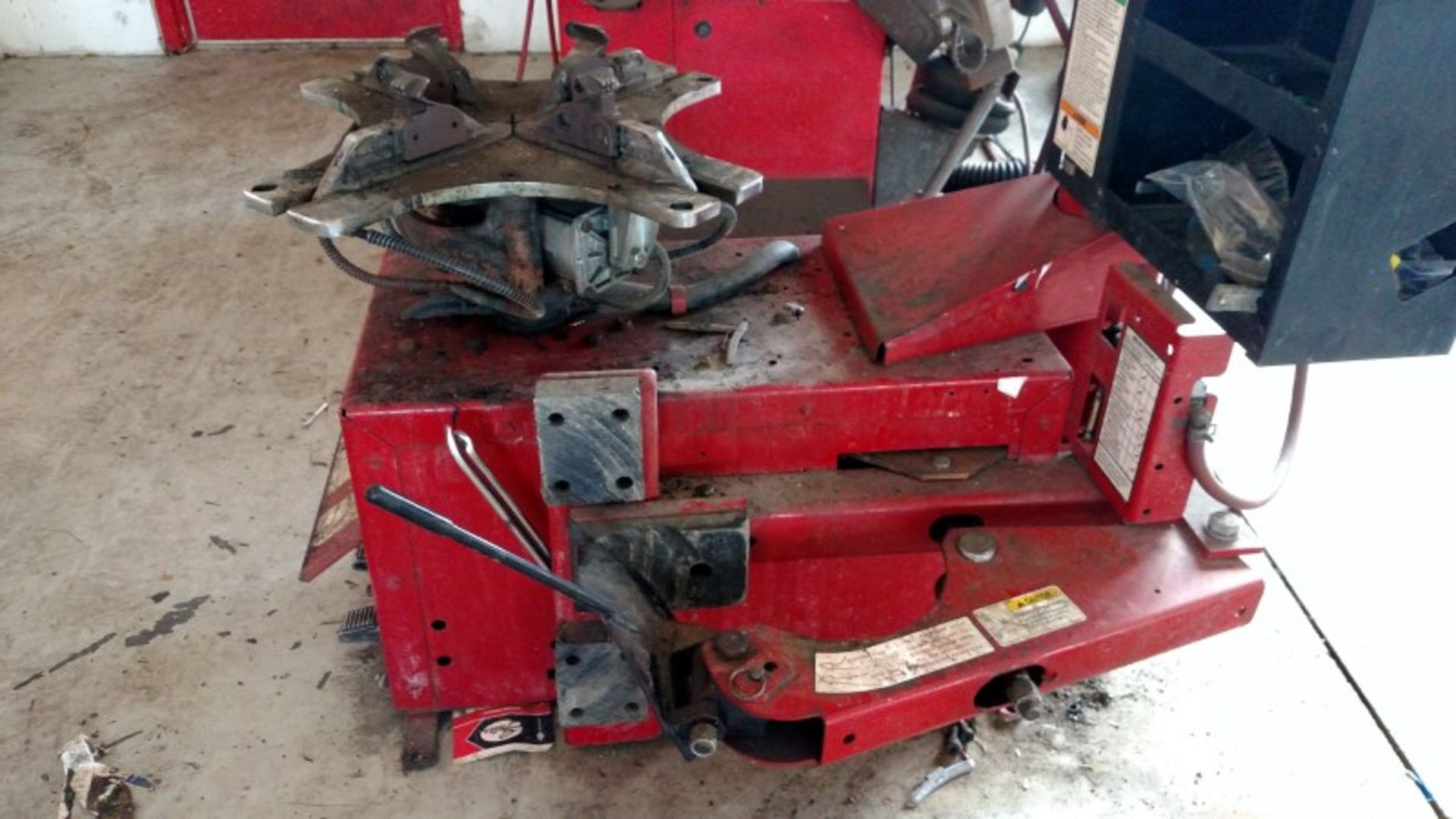 Coats 5045 Limited Edition Rim Clamp Tire Changer