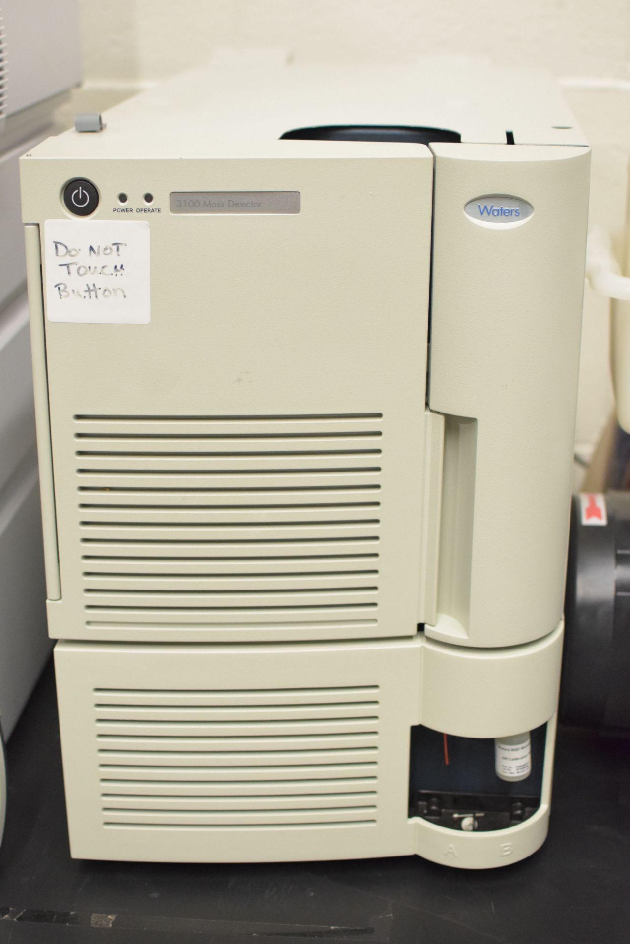 Agilent 1200 Waters 3100 LC MS System Incudes PC with Masslynx Software ...
