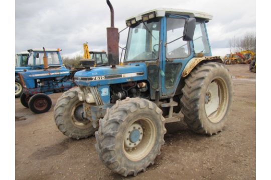 Ford 7610 4wd Super Q Cab Tractor. V5 will be supplied. 6300 Hrs. Reg ...