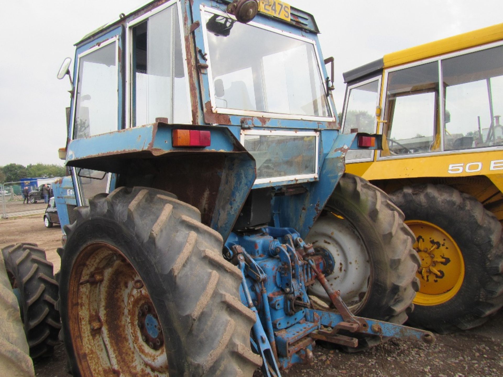 ROADLESS 98 4wd 4cylinder turbo diesel TRACTOR Described as being in ...