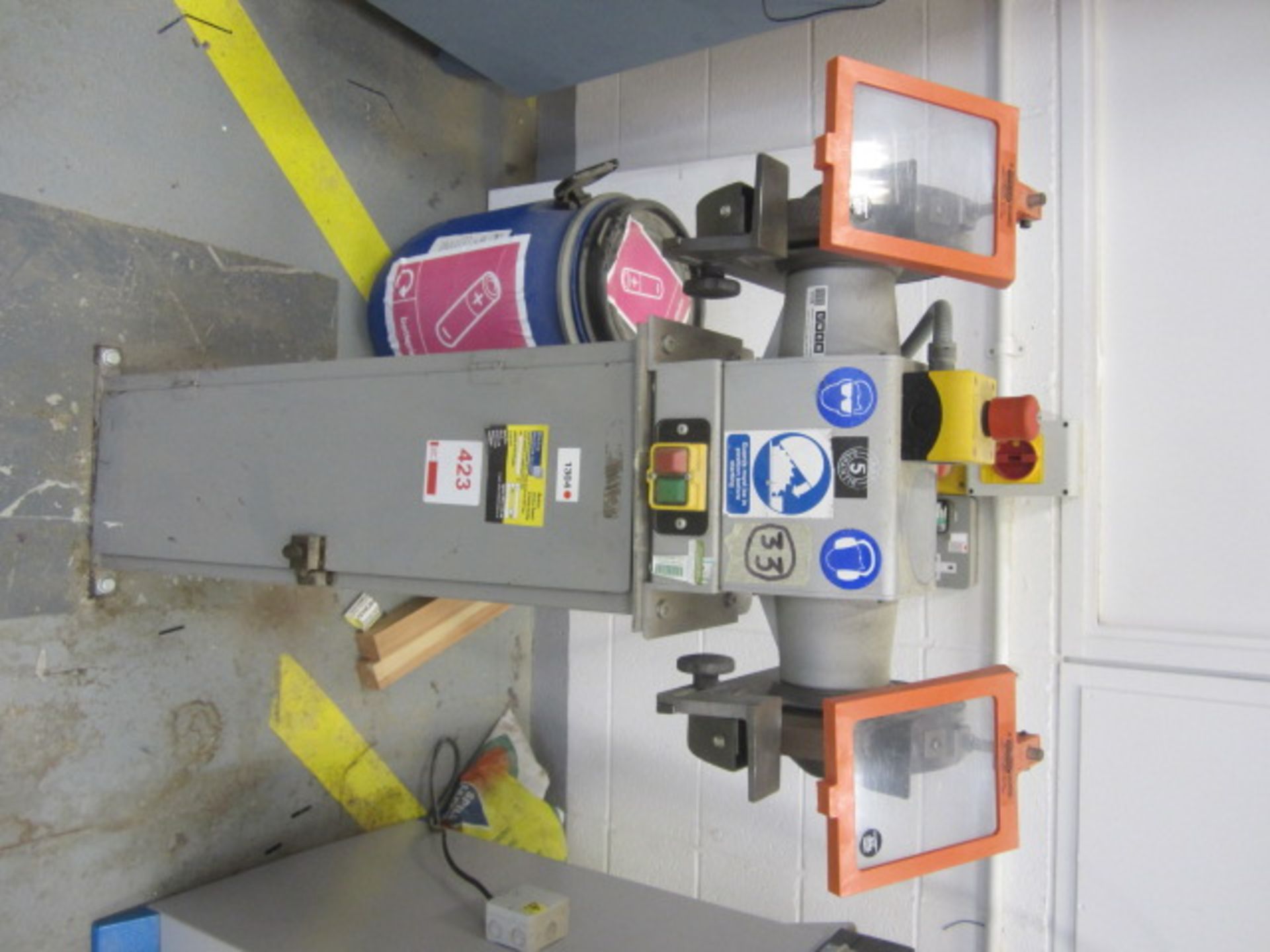 Creusen type DS9200 double ended pedestal grinder (2003), 240v
