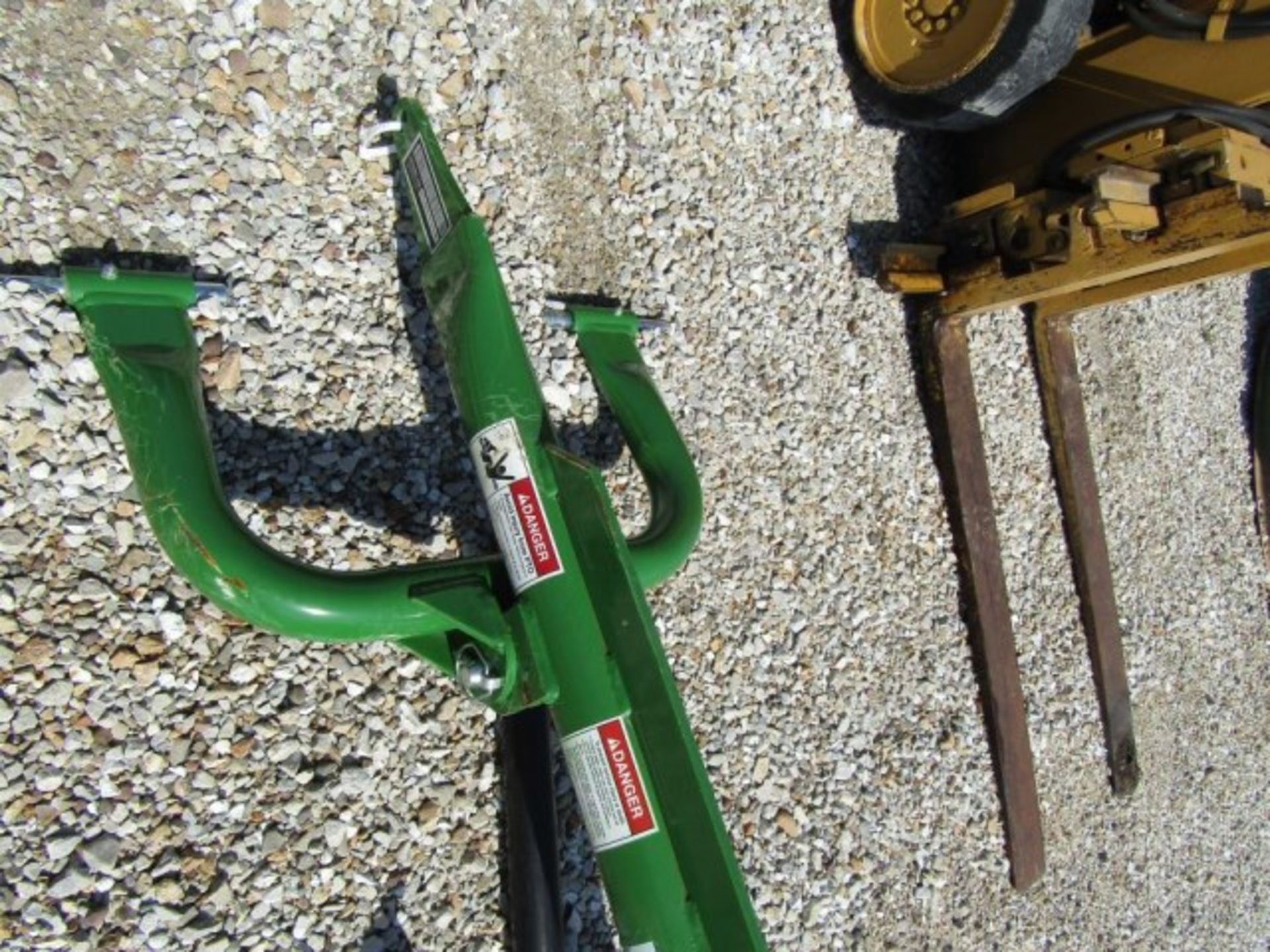 Frontier PHD300 Post Hole Digger 3 Pt, w/ 19" Bit, New