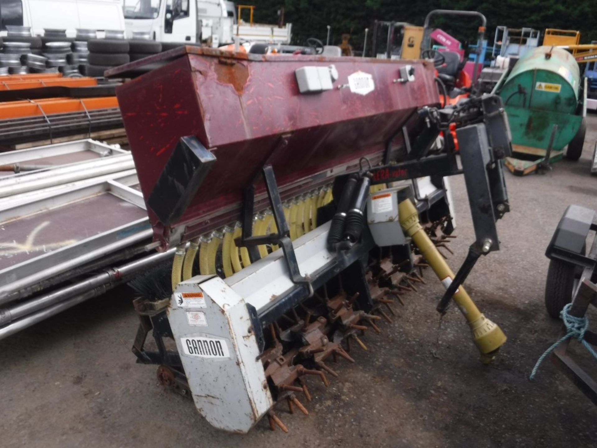 GANNON TRACTOR MOUNTED AEROVATOR [+ VAT]