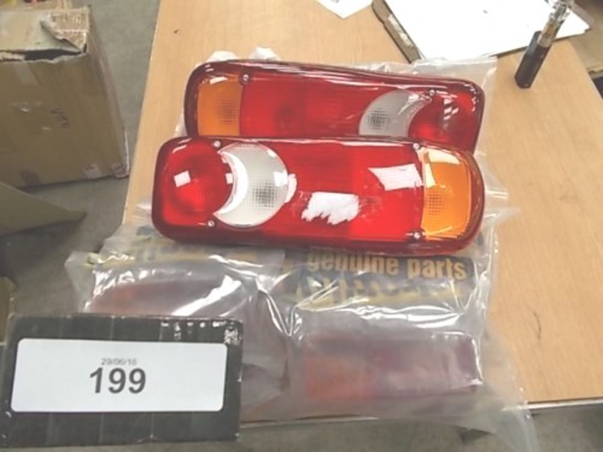 2 x Iveco 5801426894/889 rear lamps together with Thwaites rear lamp lens