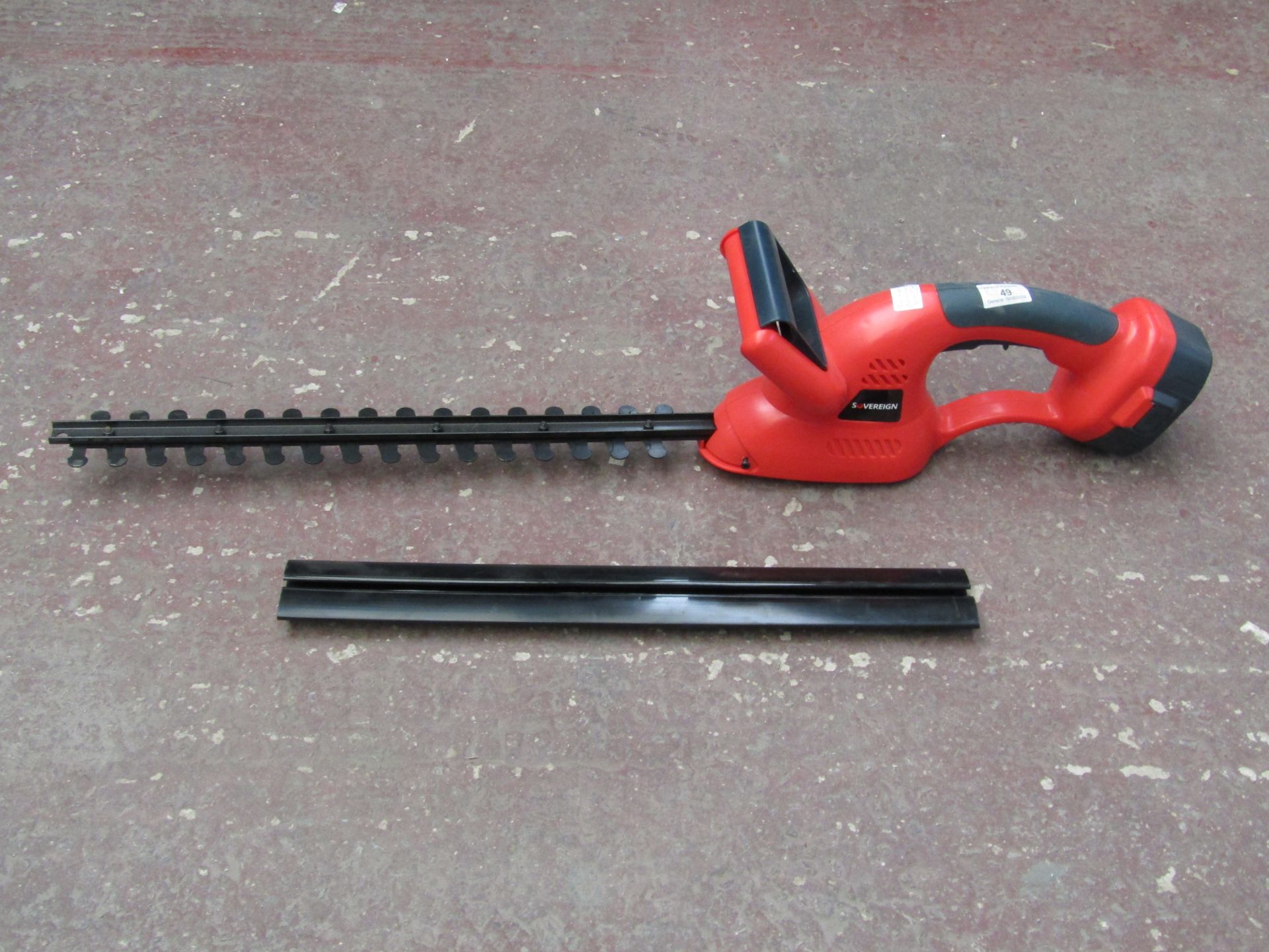 Sovereign 18V Cordless Hedge Trimmer with Charger. Tested working ...
