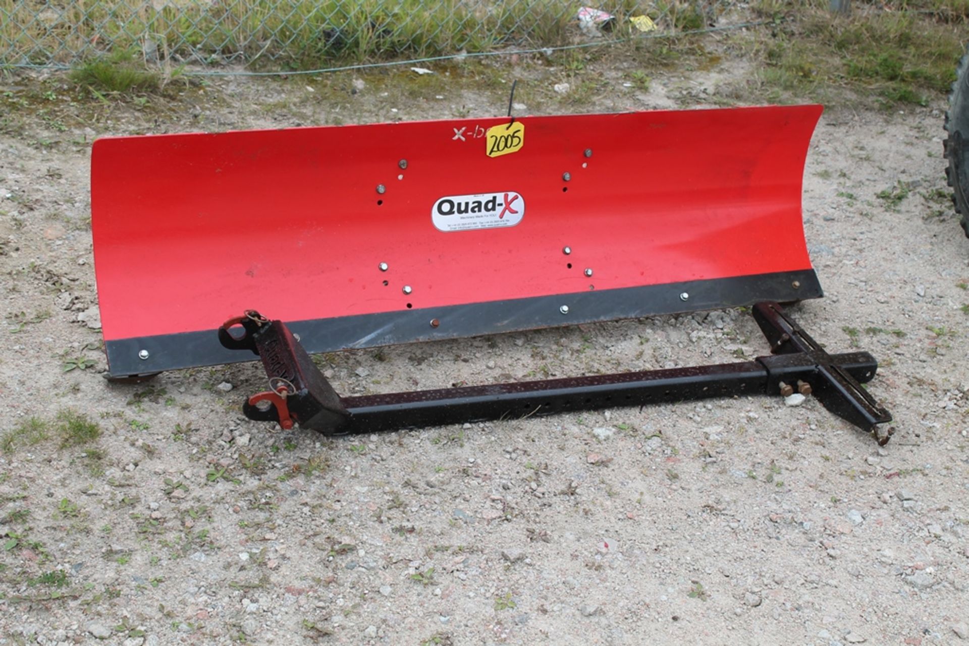 Sale Item: QUAD X SNOW/SLURRY SCRAPER WITH QUAD BIKE ATTACHMENT Vat ...