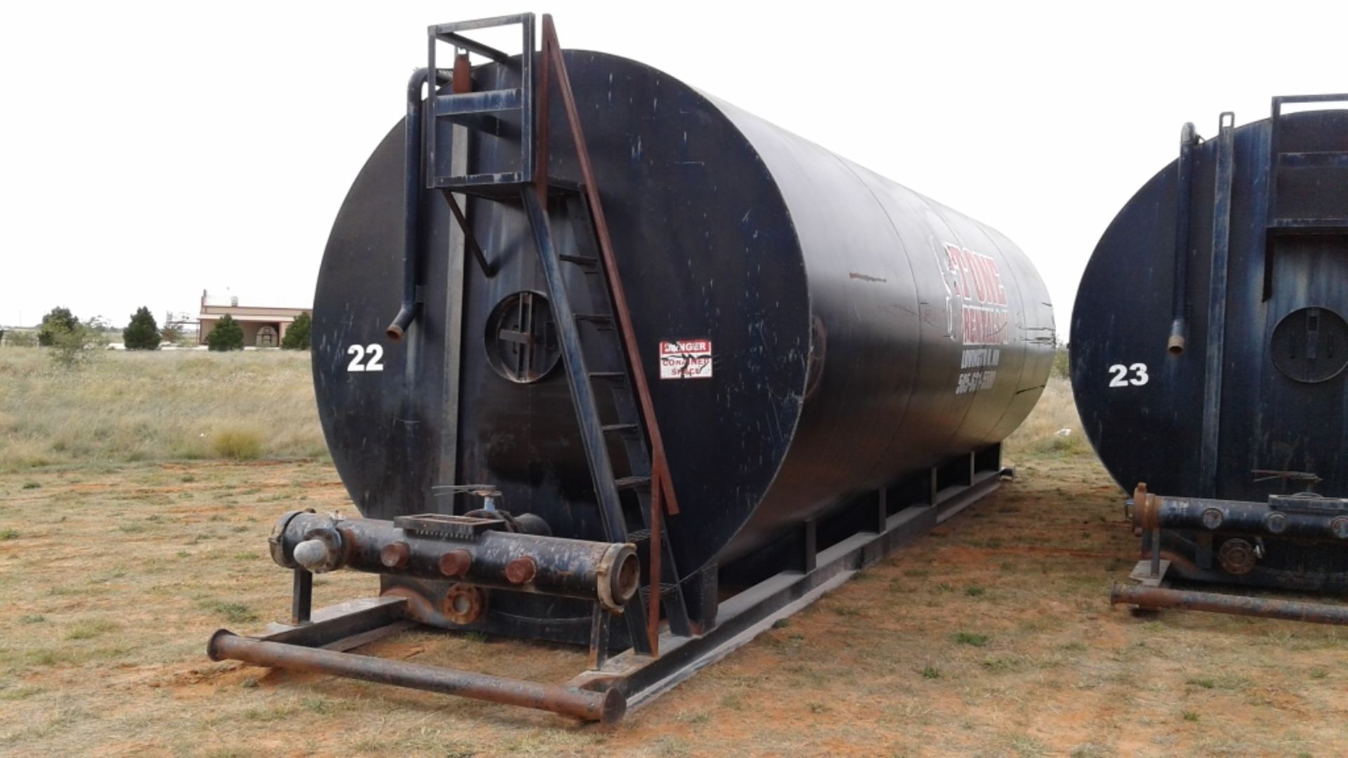 2007 J-CAP 500BBL Frac Tank, round bottom, skid mounted, manifold S# SR009