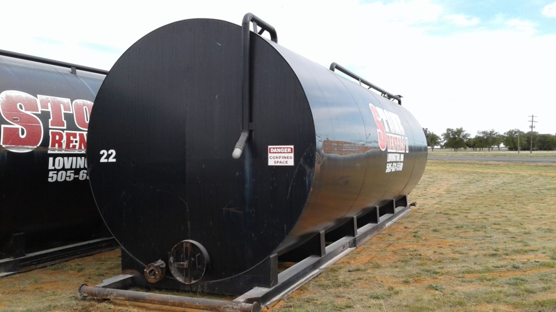 2007 J-CAP 500BBL Frac Tank, round bottom, skid mounted, manifold S# SR009