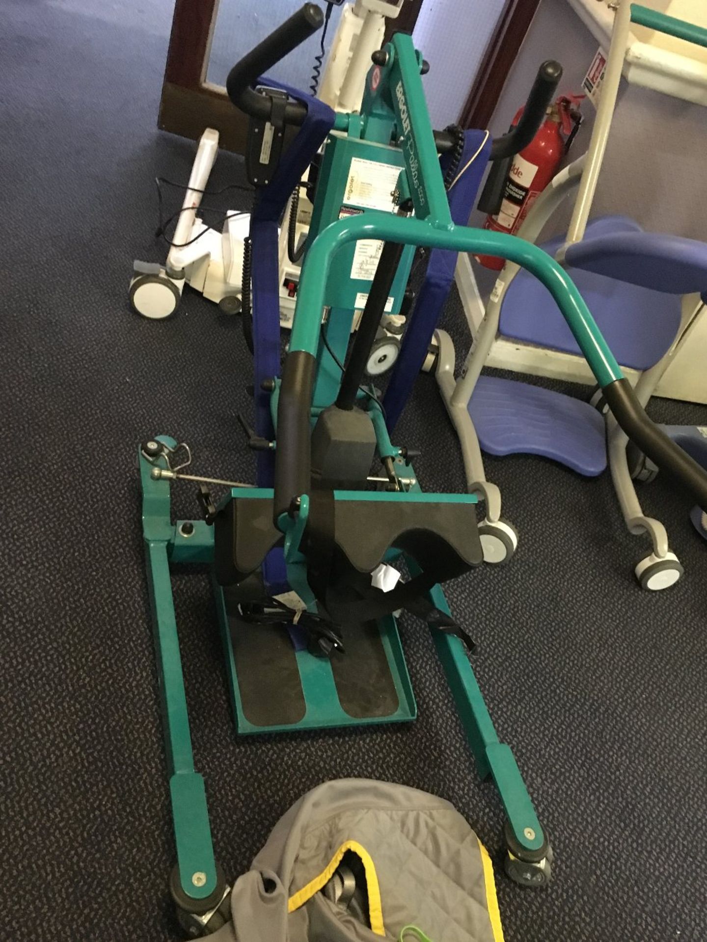 Ergolet Pallas 2000 patient hoist with 2 harness