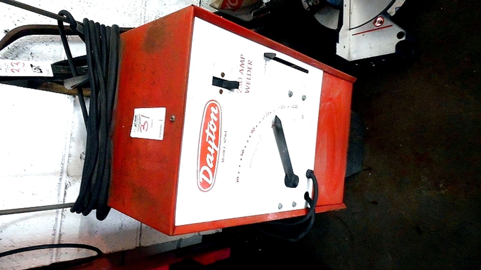 DAYTON WELDER MODEL # 3Z561