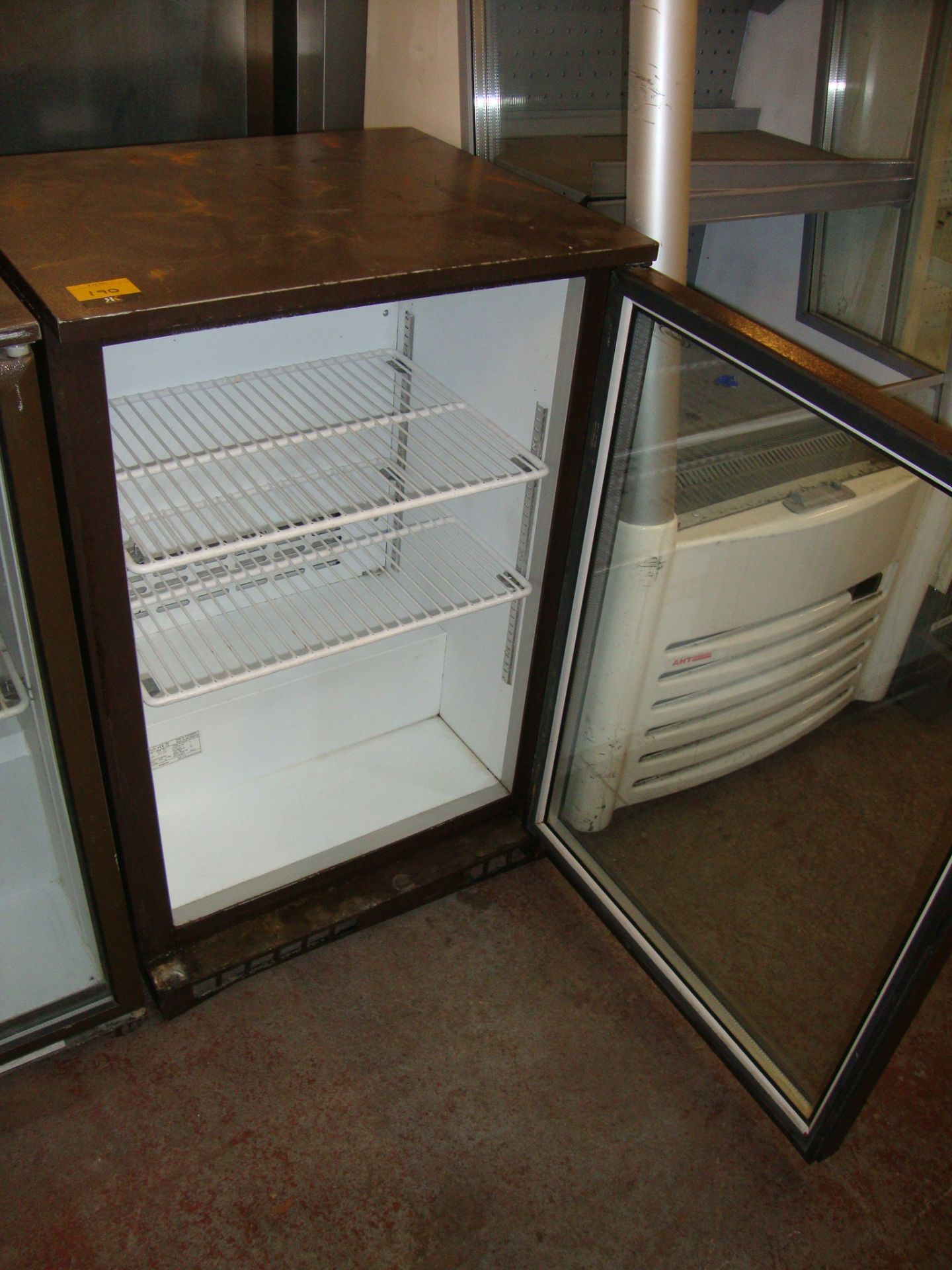 Cornelius model 24L339045 single door clear front under counter bar ...