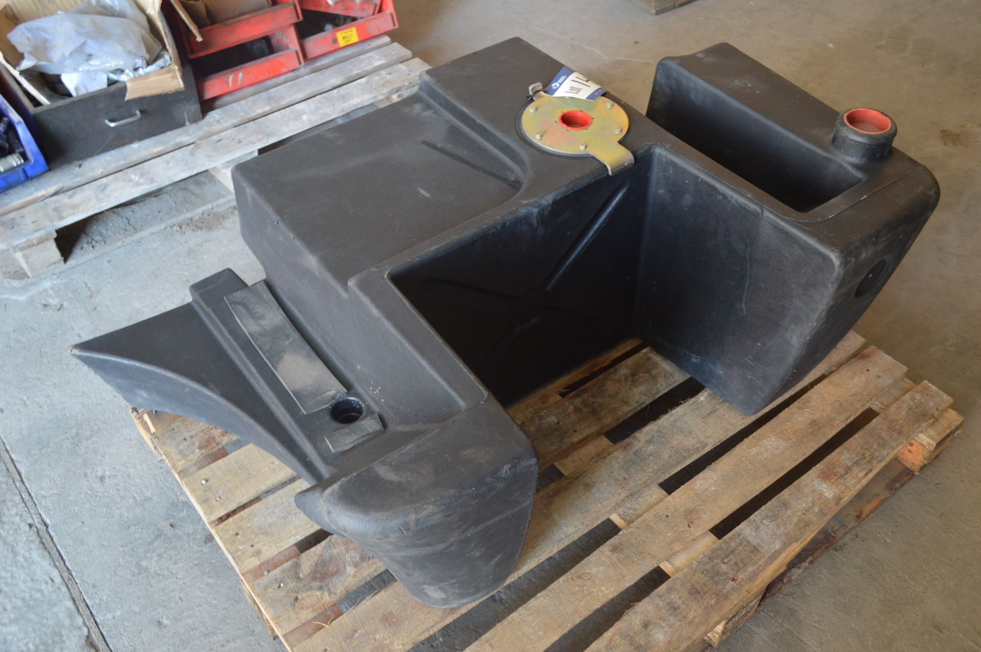 JCB Loadall Fuel Tank (this lot is located at Collop Gate Farm, Heywood)