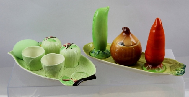 A COLLECTION OF CARLTON WARE to include "Rouge Royale", a shell formed ...